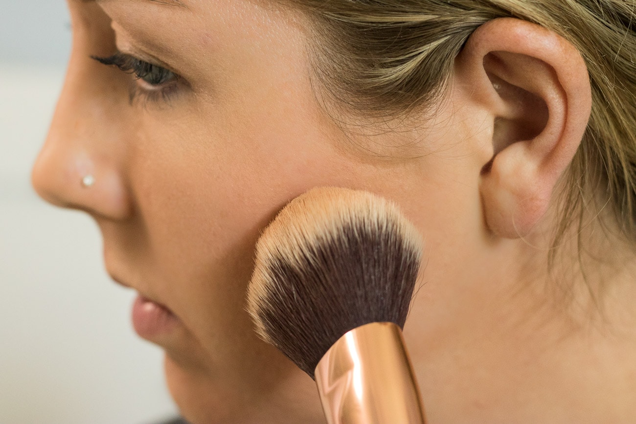 What is the difference between Bronzer & Contour? - Abby Sheehan Makeup